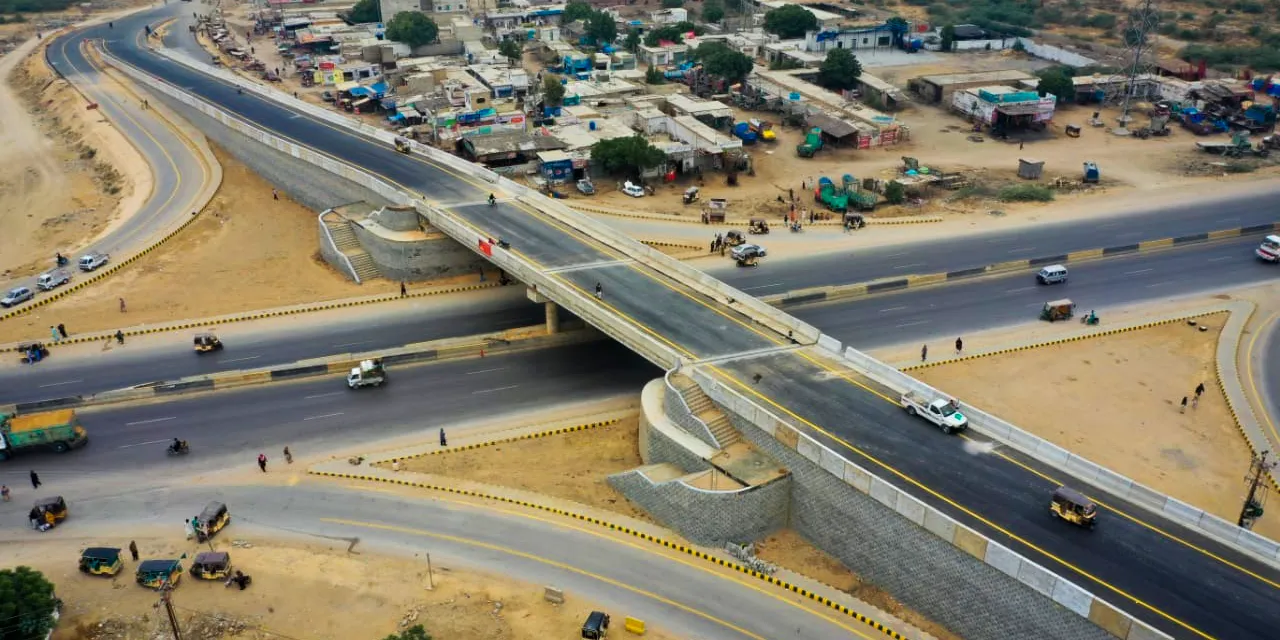 karachi roads
